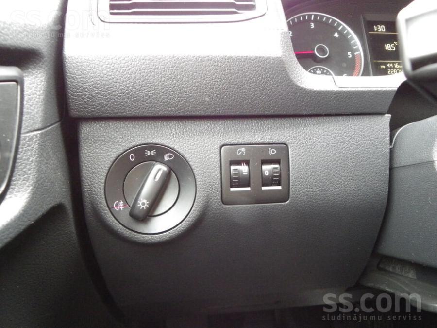 Balts Volkswagen Caddy 2016 Valka, ar dzinēja tilpumu 2.00 L un nobraukumu 228 tūkst. km par 6999 €, foto 12 vietnē AUTOMOTO.COM.LV