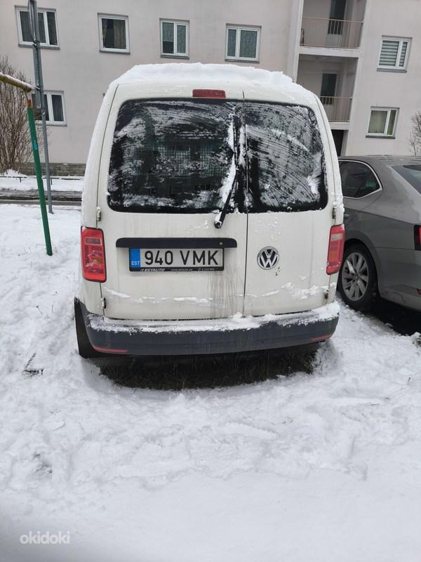 White Volkswagen Caddy 2016 in Narva, with an engine capacity of 0.00 L and mileage of 351 thousand km for 6900 €, photo 10 on AUTOMOTO.COM.LV