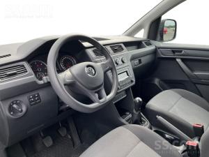 White Volkswagen Caddy 2019 in Riga, with an engine capacity of 2.00 L and mileage of 210 thousand km for 8990 €, photo 12 on AUTOMOTO.COM.LV
