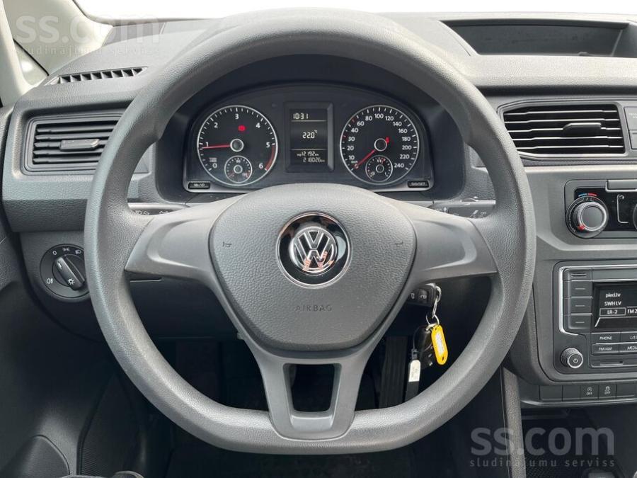 White Volkswagen Caddy 2019 in Riga, with an engine capacity of 2.00 L and mileage of 210 thousand km for 8990 €, photo 13 on AUTOMOTO.COM.LV