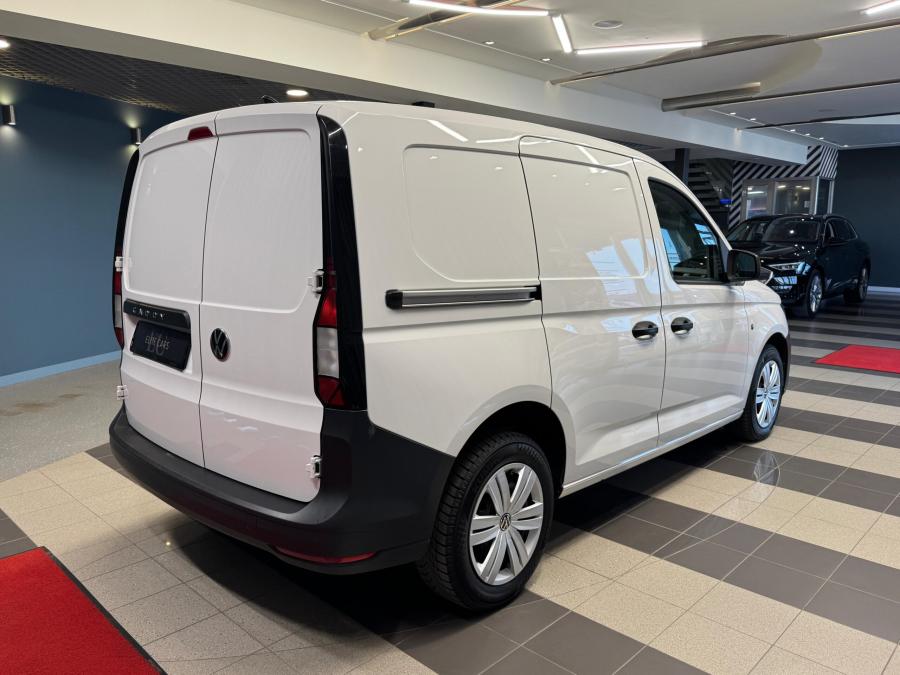 Balts Volkswagen Caddy 2022 Rīga, ar dzinēja tilpumu 2.00 L un nobraukumu 198 tūkst. km par 10490 €, foto 1 vietnē AUTOMOTO.COM.LV