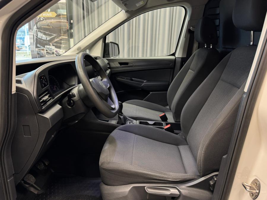 Balts Volkswagen Caddy 2022 Rīga, ar dzinēja tilpumu 2.00 L un nobraukumu 198 tūkst. km par 10490 €, foto 8 vietnē AUTOMOTO.COM.LV