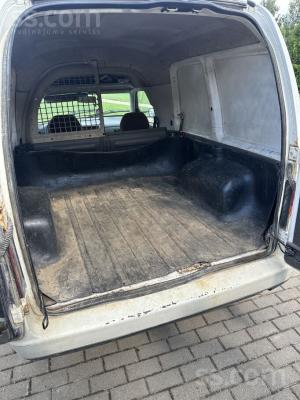 Balts Volkswagen Caddy 2002 Ogre, ar dzinēja tilpumu 1.90 L un nobraukumu 289 tūkst. km par 350 €, foto 6 vietnē AUTOMOTO.COM.LV