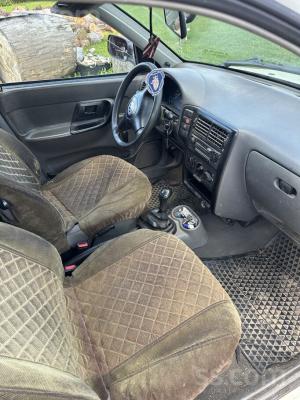 Balts Volkswagen Caddy 2002 Ogre, ar dzinēja tilpumu 1.90 L un nobraukumu 289 tūkst. km par 350 €, foto 8 vietnē AUTOMOTO.COM.LV