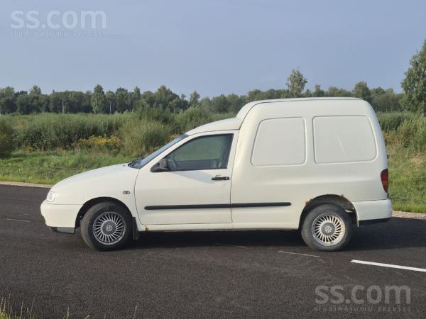 White Volkswagen Caddy 2002 in Jelgava, with an engine capacity of 1.90 L and mileage of 67 thousand km for 1400 €, photo 4 on AUTOMOTO.COM.LV