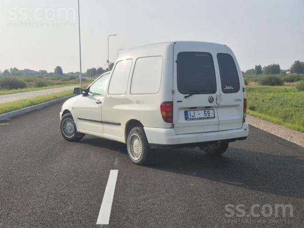 White Volkswagen Caddy 2002 in Jelgava, with an engine capacity of 1.90 L and mileage of 67 thousand km for 1400 €, photo 5 on AUTOMOTO.COM.LV