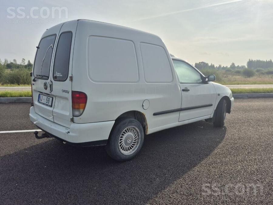 Balts Volkswagen Caddy 2002 Jelgava, ar dzinēja tilpumu 1.90 L un nobraukumu 67 tūkst. km par 1400 €, foto 7 vietnē AUTOMOTO.COM.LV
