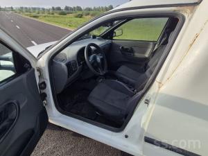 Balts Volkswagen Caddy 2002 Jelgava, ar dzinēja tilpumu 1.90 L un nobraukumu 67 tūkst. km par 1400 €, foto 11 vietnē AUTOMOTO.COM.LV