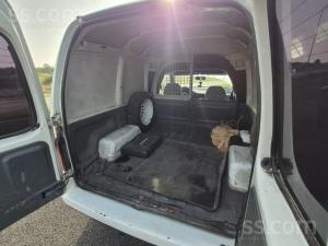 Balts Volkswagen Caddy 2002 Jelgava, ar dzinēja tilpumu 1.90 L un nobraukumu 67 tūkst. km par 1400 €, foto 13 vietnē AUTOMOTO.COM.LV