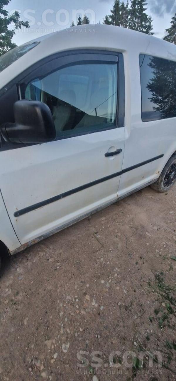 Balts Volkswagen Caddy 2004 Saldus, ar dzinēja tilpumu 2.00 L un nobraukumu 371 tūkst. km par 1200 €, foto 7 vietnē AUTOMOTO.COM.LV