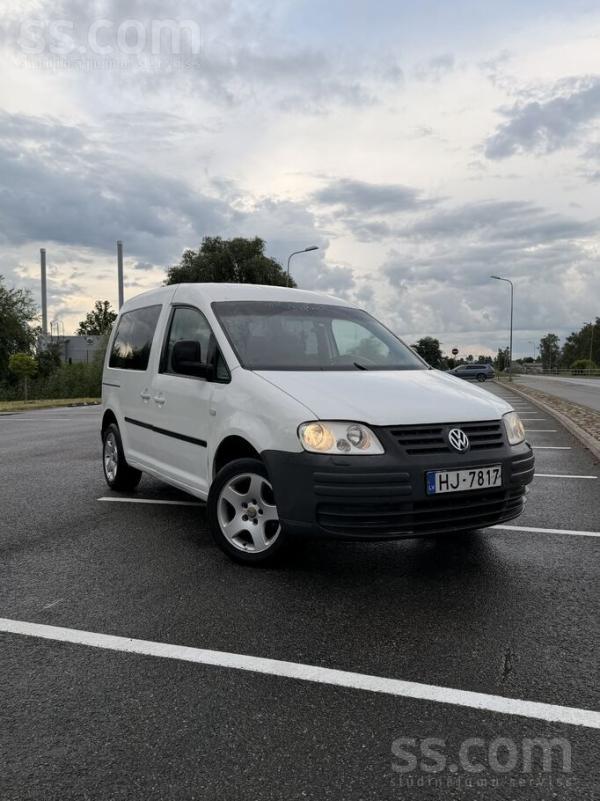 Белый Фольксваген Кадди 2006 в Бауска, объемом двигателя 1.90 л и пробегом 0 тыс. км за 2000 €, фото 2 на AUTOMOTO.COM.LV