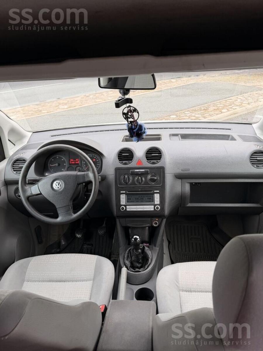 White Volkswagen Caddy 2006 in Bauska, with an engine capacity of 1.90 L and mileage of 0 thousand km for 2000 €, photo 11 on AUTOMOTO.COM.LV