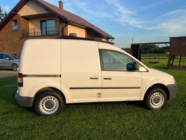 Volkswagen Caddy 2006 in Silale on AUTOMOTO.COM.LV White Volkswagen Caddy 2006 in Silale, with an engine capacity of 2.00 L and mileage of 393 thousand km for 1690 €, photo 7 on AUTOMOTO.COM.LV