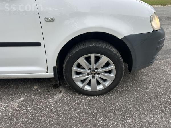 White Volkswagen Caddy 2006 in Aluksne, with an engine capacity of 1.90 L and mileage of 0 thousand km for 2250 €, photo 6 on AUTOMOTO.COM.LV