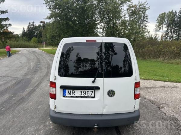 White Volkswagen Caddy 2006 in Aluksne, with an engine capacity of 1.90 L and mileage of 0 thousand km for 2250 €, photo 9 on AUTOMOTO.COM.LV