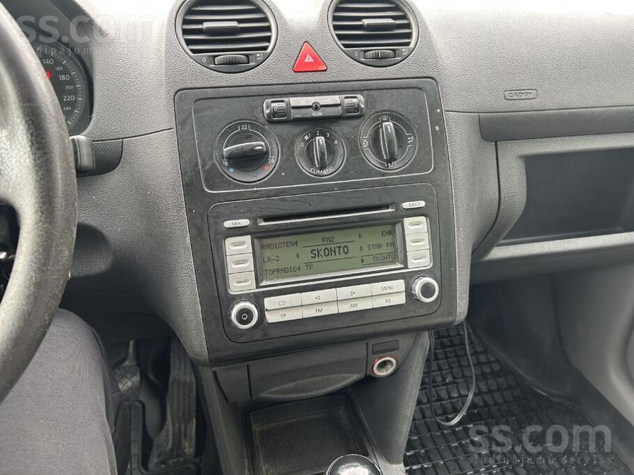 Белый Фольксваген Кадди 2006 в Алуксне, объемом двигателя 1.90 л и пробегом 0 тыс. км за 2250 €, фото 19 на AUTOMOTO.COM.LV
