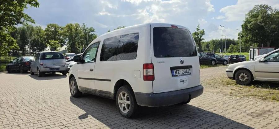 Balts Volkswagen Caddy 2007 Valmiera, ar dzinēja tilpumu 1.90 L un nobraukumu 646 tūkst. km par 900 €, foto 5 vietnē AUTOMOTO.COM.LV