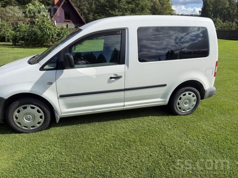 Balts Volkswagen Caddy 2007 Rīga, ar dzinēja tilpumu 1.90 L un nobraukumu 467 tūkst. km par 2550 €, foto 1 vietnē AUTOMOTO.COM.LV