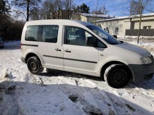 Balts Volkswagen Caddy 2008 Kauņa, ar dzinēja tilpumu 1.90 L un nobraukumu 418 tūkst. km par 2100 €, foto 3 vietnē AUTOMOTO.COM.LV