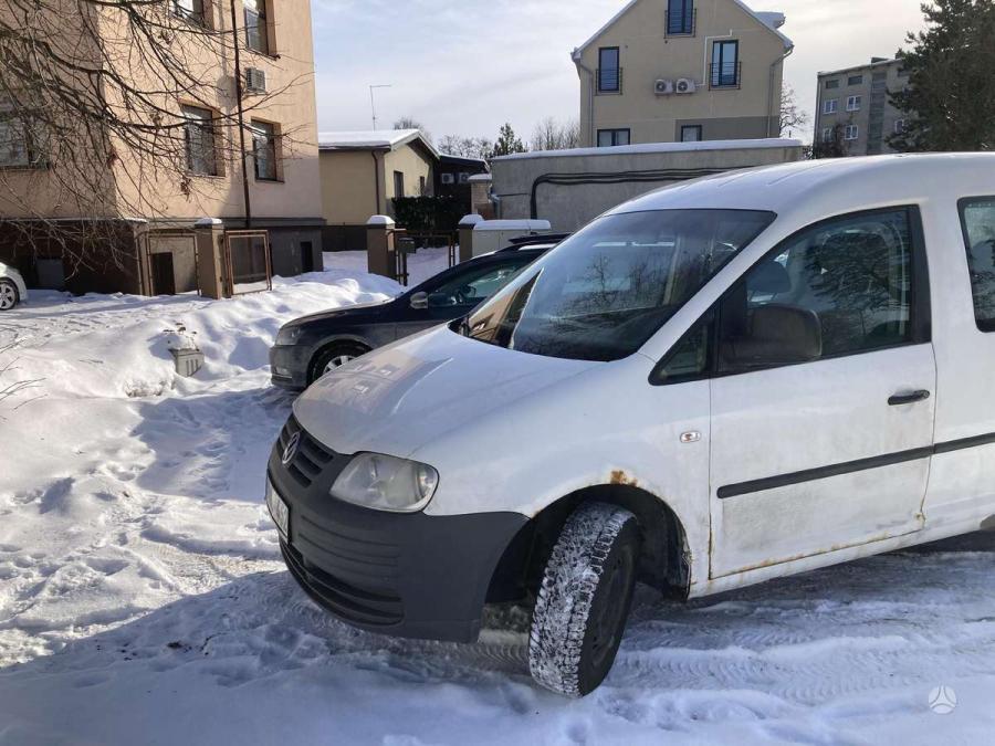 Balts Volkswagen Caddy 2008 Kauņa, ar dzinēja tilpumu 1.90 L un nobraukumu 418 tūkst. km par 2100 €, foto 5 vietnē AUTOMOTO.COM.LV