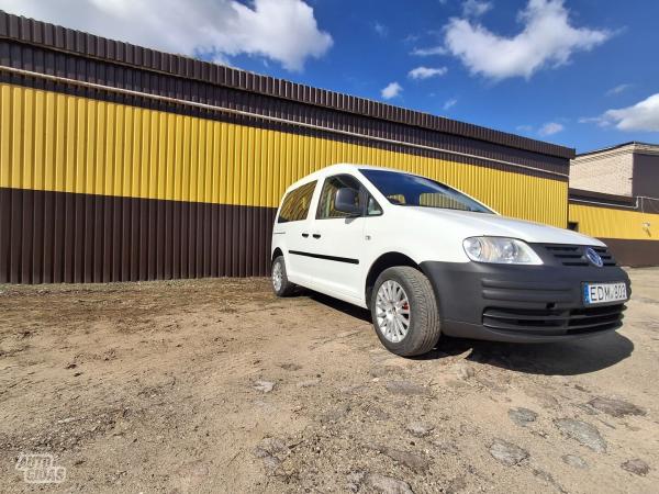 White Volkswagen Caddy 2008 in Joniskis, with an engine capacity of 1.90 L and mileage of 320 thousand km for 2800 €, photo 5 on AUTOMOTO.COM.LV