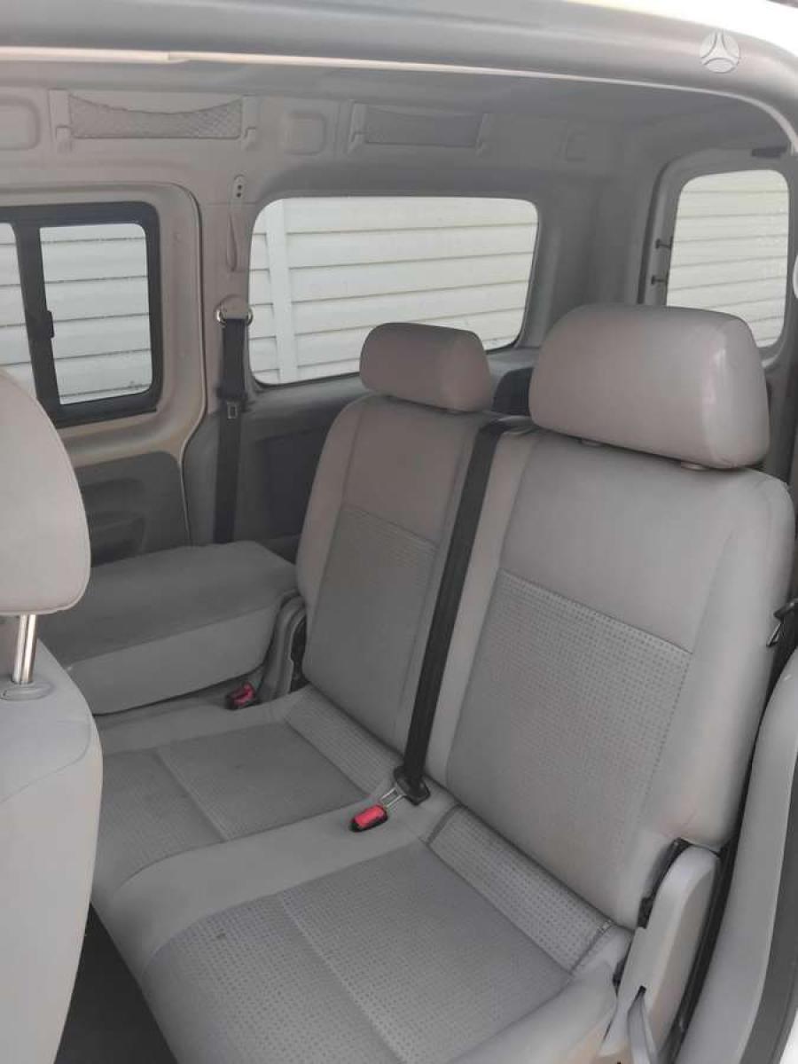Balts Volkswagen Caddy 2008 Viļņa, ar dzinēja tilpumu 2.00 L un nobraukumu 355 tūkst. km par 3850 €, foto 10 vietnē AUTOMOTO.COM.LV