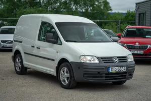 White Volkswagen Caddy 2008 in Liepaja, with an engine capacity of 1.90 L and mileage of 273 thousand km for 2800 €, photo 6 on AUTOMOTO.COM.LV