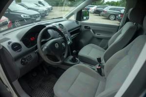 White Volkswagen Caddy 2008 in Liepaja, with an engine capacity of 1.90 L and mileage of 273 thousand km for 2800 €, photo 8 on AUTOMOTO.COM.LV