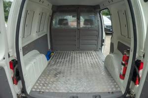 White Volkswagen Caddy 2008 in Liepaja, with an engine capacity of 1.90 L and mileage of 273 thousand km for 2800 €, photo 9 on AUTOMOTO.COM.LV