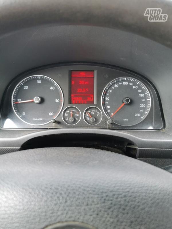 Белый Фольксваген Кадди 2008 в Тельшяй, объемом двигателя 1.90 л и пробегом 146 тыс. км за 999 €, фото 7 на AUTOMOTO.COM.LV