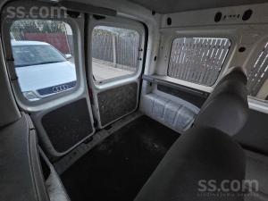 Balts Volkswagen Caddy 2008 Rīga, ar dzinēja tilpumu 1.90 L un nobraukumu 429 tūkst. km par 1750 €, foto 9 vietnē AUTOMOTO.COM.LV