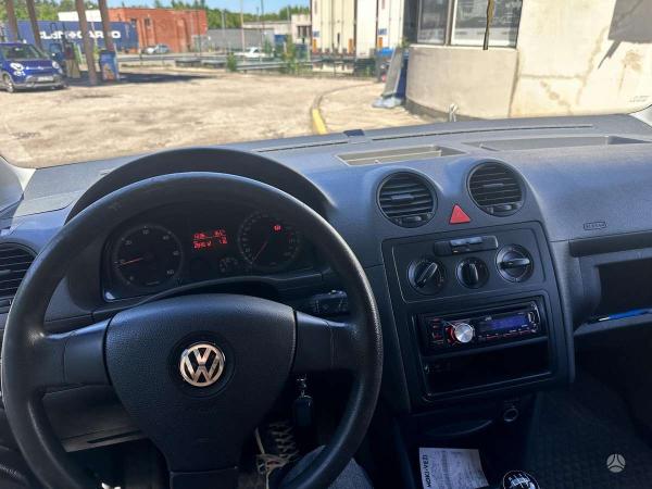 White Volkswagen Caddy 2009 in Vilnius, with an engine capacity of 1.90 L and mileage of 284 thousand km for 2900 €, photo 10 on AUTOMOTO.COM.LV