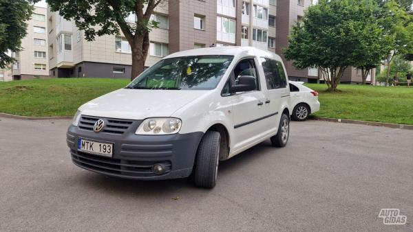 Белый Фольксваген Кадди 2009 в Вильнюс, объемом двигателя 1.90 л и пробегом 320 тыс. км за 3700 €, фото 5 на AUTOMOTO.COM.LV