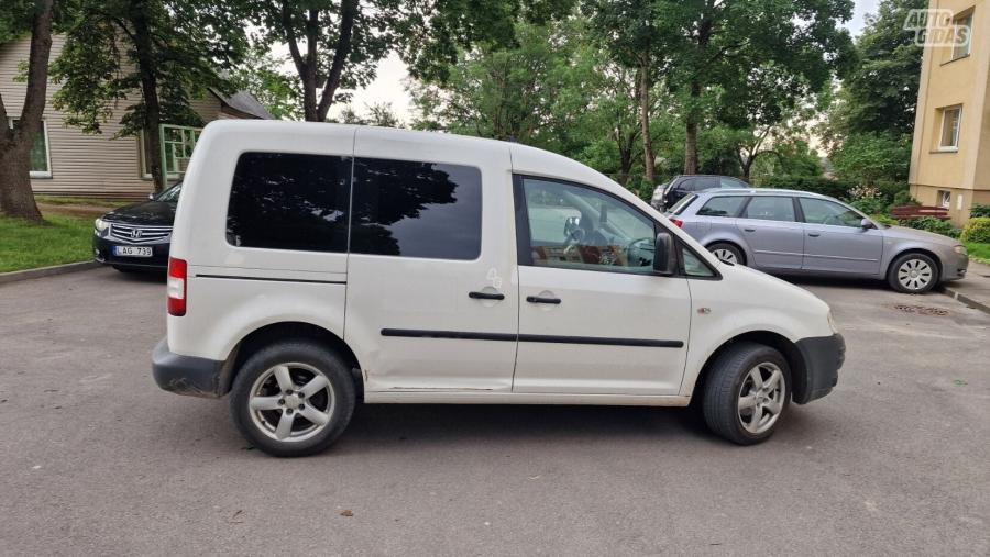 White Volkswagen Caddy 2009 in Vilnius, with an engine capacity of 1.90 L and mileage of 320 thousand km for 3700 €, photo 9 on AUTOMOTO.COM.LV