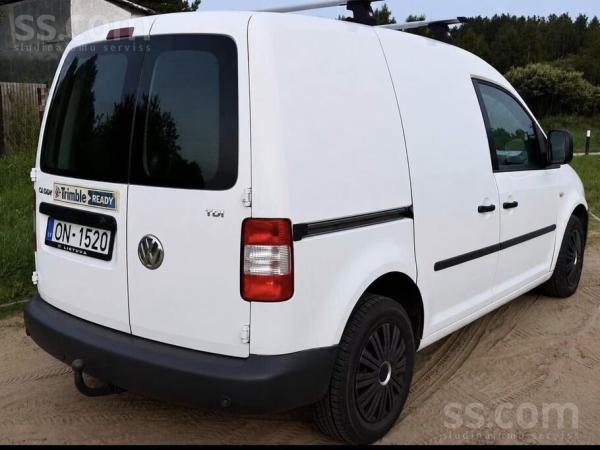 Balts Volkswagen Caddy 2009 Daugavpils, ar dzinēja tilpumu 1.90 L un nobraukumu 363 tūkst. km par 2700 €, foto 5 vietnē AUTOMOTO.COM.LV