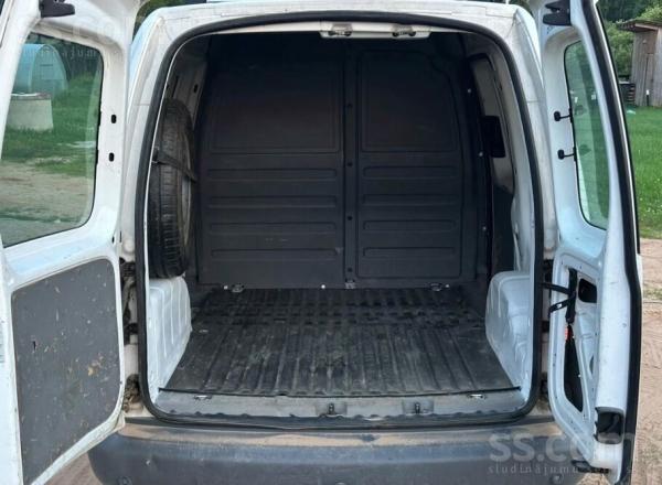 Balts Volkswagen Caddy 2009 Daugavpils, ar dzinēja tilpumu 1.90 L un nobraukumu 363 tūkst. km par 2700 €, foto 6 vietnē AUTOMOTO.COM.LV