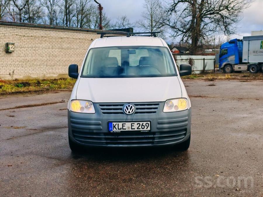 Balts Volkswagen Caddy 2010 Rīga, ar dzinēja tilpumu 1.90 L un nobraukumu 240 tūkst. km par 3690 €, foto 4 vietnē AUTOMOTO.COM.LV