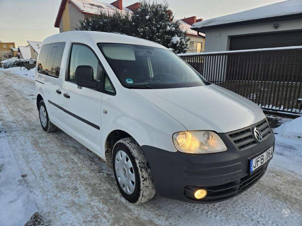 Balts Volkswagen Caddy 2010 Viļņa, ar dzinēja tilpumu 1.90 L un nobraukumu 399 tūkst. km par 2750 €, foto 1 vietnē AUTOMOTO.COM.LV