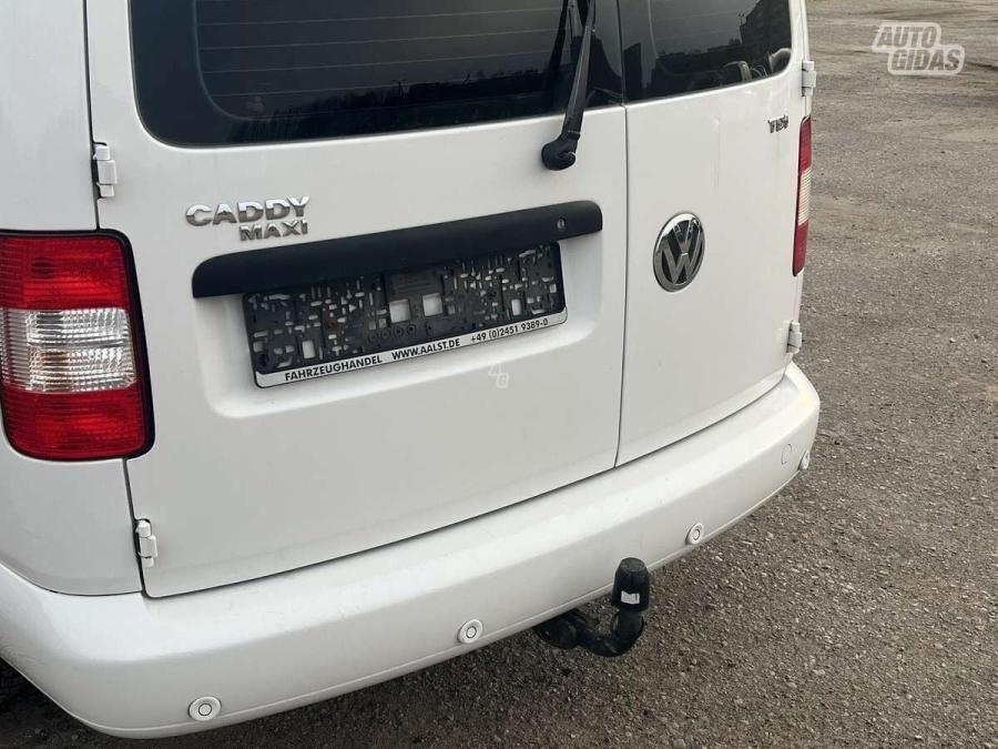 White Volkswagen Caddy 2010 in Kedainiai, with an engine capacity of 1.90 L and mileage of 261 thousand km for 5299 €, photo 10 on AUTOMOTO.COM.LV