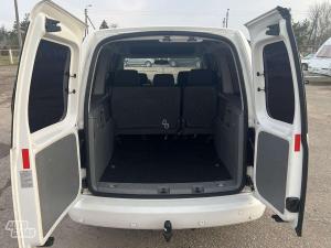 White Volkswagen Caddy 2010 in Kedainiai, with an engine capacity of 1.90 L and mileage of 261 thousand km for 5299 €, photo 11 on AUTOMOTO.COM.LV