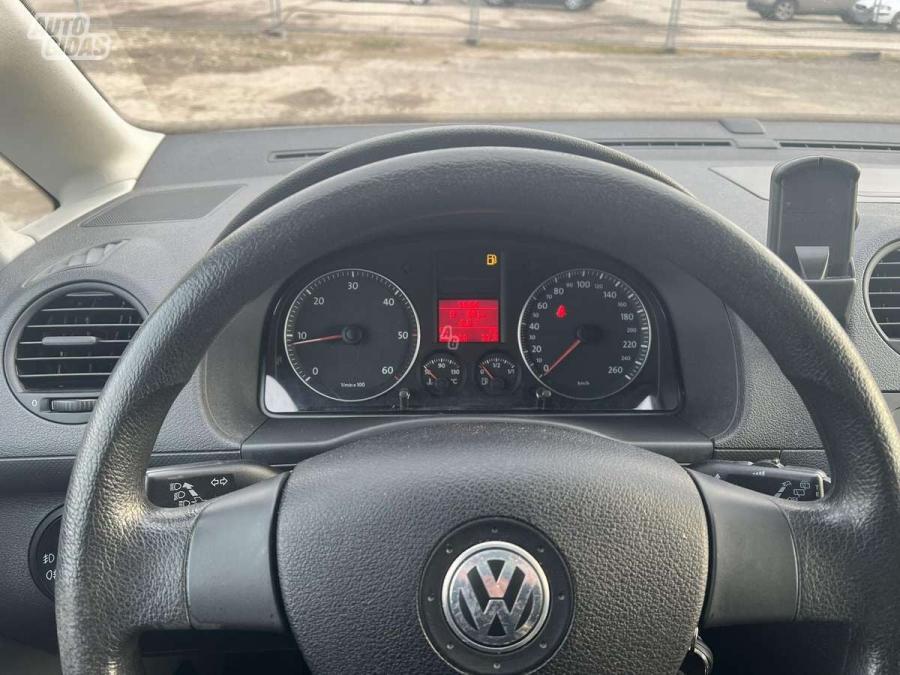 White Volkswagen Caddy 2010 in Kedainiai, with an engine capacity of 1.90 L and mileage of 261 thousand km for 5299 €, photo 18 on AUTOMOTO.COM.LV