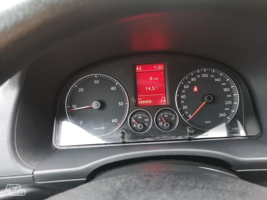 Balts Volkswagen Caddy 2010 Gargždai, ar dzinēja tilpumu 1.90 L un nobraukumu 380 tūkst. km par 4200 €, foto 7 vietnē AUTOMOTO.COM.LV