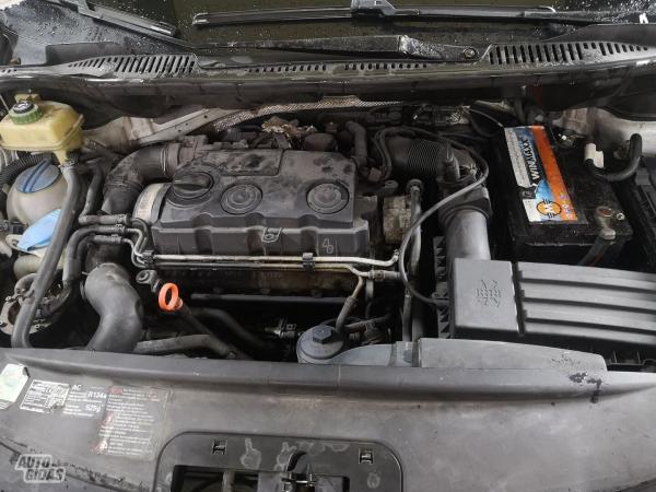 White Volkswagen Caddy 2010 in Gargzdai, with an engine capacity of 1.90 L and mileage of 380 thousand km for 4200 €, photo 9 on AUTOMOTO.COM.LV