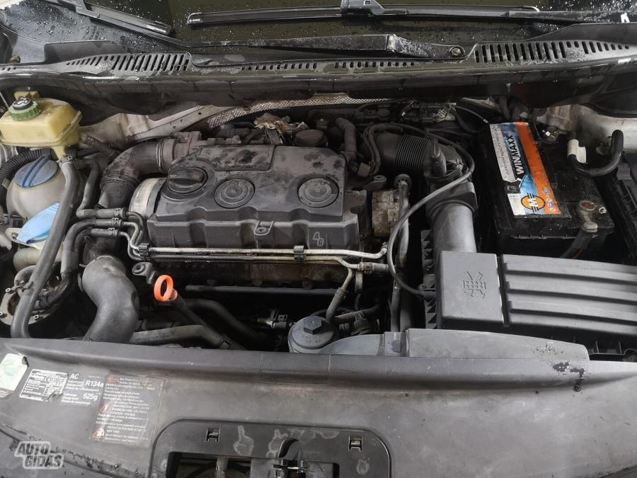 Balts Volkswagen Caddy 2010 Gargždai, ar dzinēja tilpumu 1.90 L un nobraukumu 380 tūkst. km par 4200 €, foto 10 vietnē AUTOMOTO.COM.LV