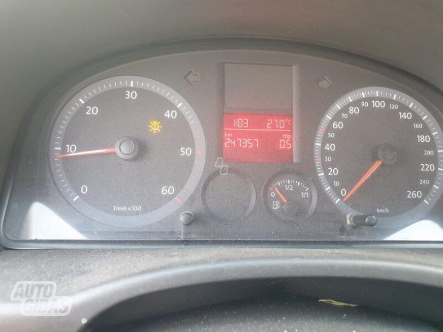 Balts Volkswagen Caddy 2010 Viļņa, ar dzinēja tilpumu 1.90 L un nobraukumu 247 tūkst. km par 350 €, foto 9 vietnē AUTOMOTO.COM.LV