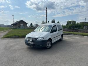 Balts Volkswagen Caddy 2010 Šauļi, ar dzinēja tilpumu 1.90 L un nobraukumu 305 tūkst. km par 4200 €, foto 3 vietnē AUTOMOTO.COM.LV