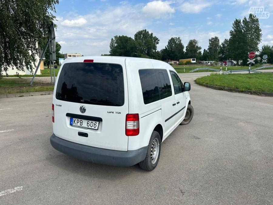 Balts Volkswagen Caddy 2010 Šauļi, ar dzinēja tilpumu 1.90 L un nobraukumu 305 tūkst. km par 4200 €, foto 5 vietnē AUTOMOTO.COM.LV