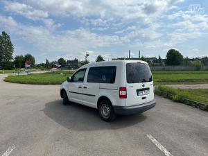 Balts Volkswagen Caddy 2010 Šauļi, ar dzinēja tilpumu 1.90 L un nobraukumu 305 tūkst. km par 4200 €, foto 6 vietnē AUTOMOTO.COM.LV