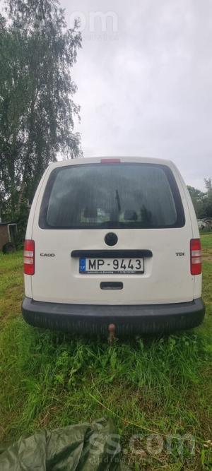 White Volkswagen Caddy 2011 in Bauska, with an engine capacity of 1.60 L and mileage of 0 thousand km for 2150 €, photo 4 on AUTOMOTO.COM.LV