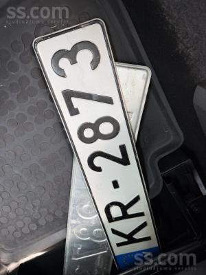 White Volkswagen Caddy 2011 in Riga, with an engine capacity of 1.20 L and mileage of 225 thousand km for 3800 €, photo 3 on AUTOMOTO.COM.LV